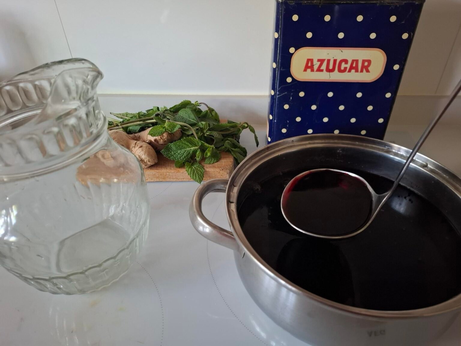 Jus de bissap : recette traditionnelle et bienfaits